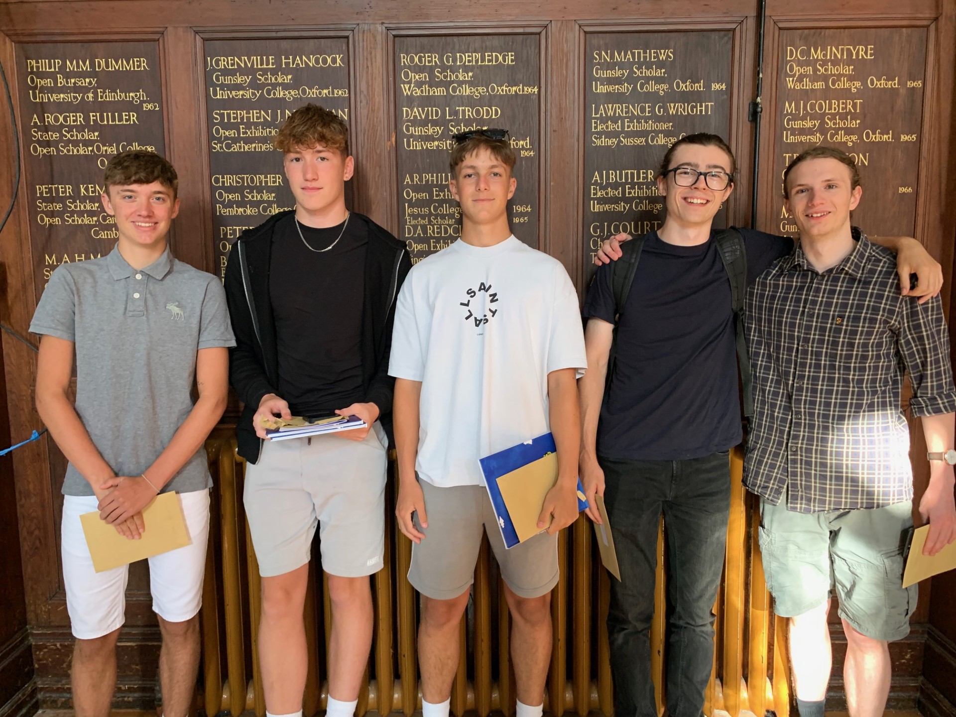 A Level Results Day 2024 - Maidstone Grammar School